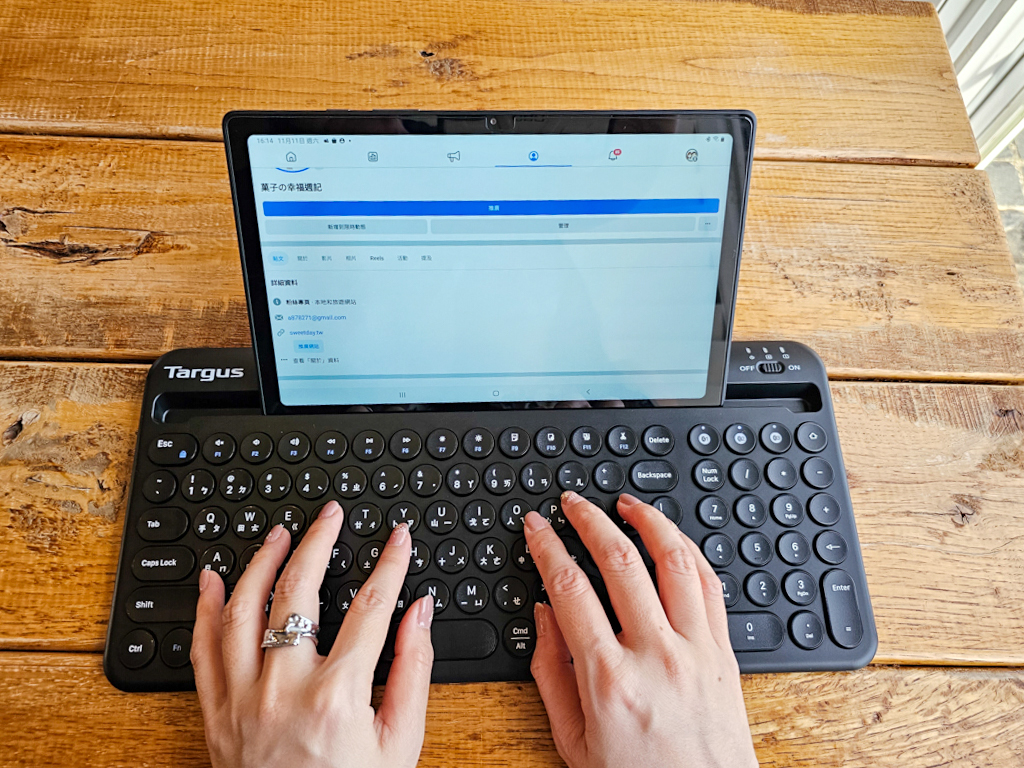 擴充器推薦｜Targus 多功能擴充埠 DOCK310、平板多工支架藍牙鍵盤 AKB867 | 買 Targus 品牌旗艦館
