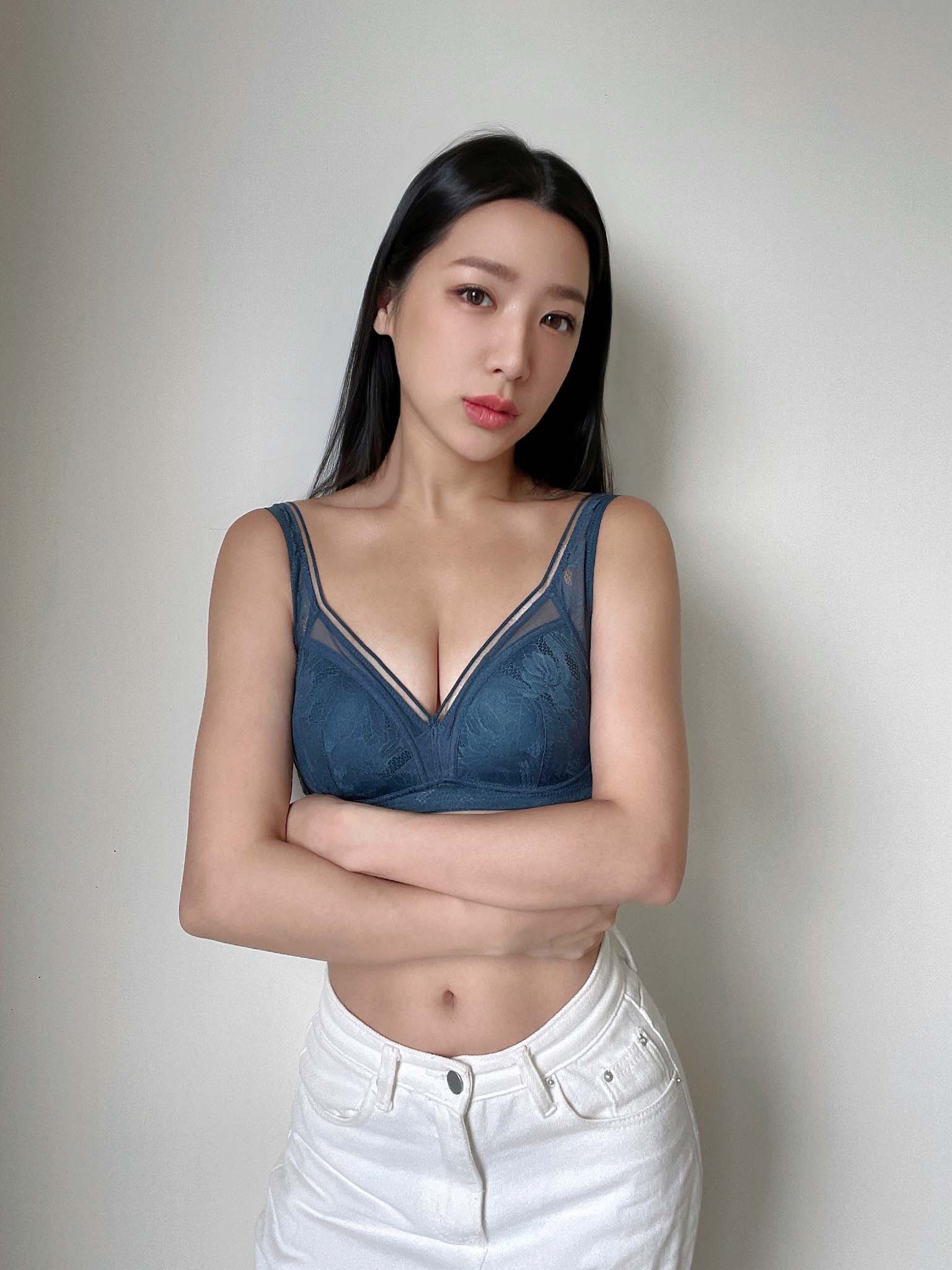 【韓國獨家開版定焦美胸內衣】小咪😚穩定胸部的小秘密 | SiOHER