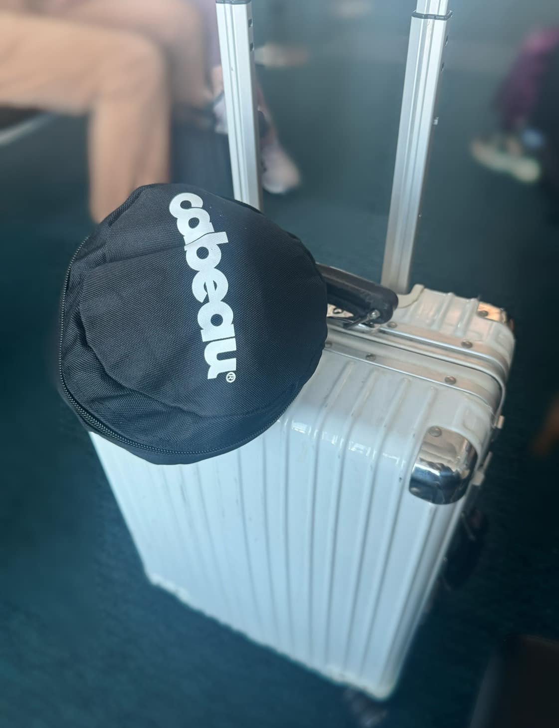 必備旅途神隊友 Cabeau 頸枕 +護腰帶 | INDULGENCE