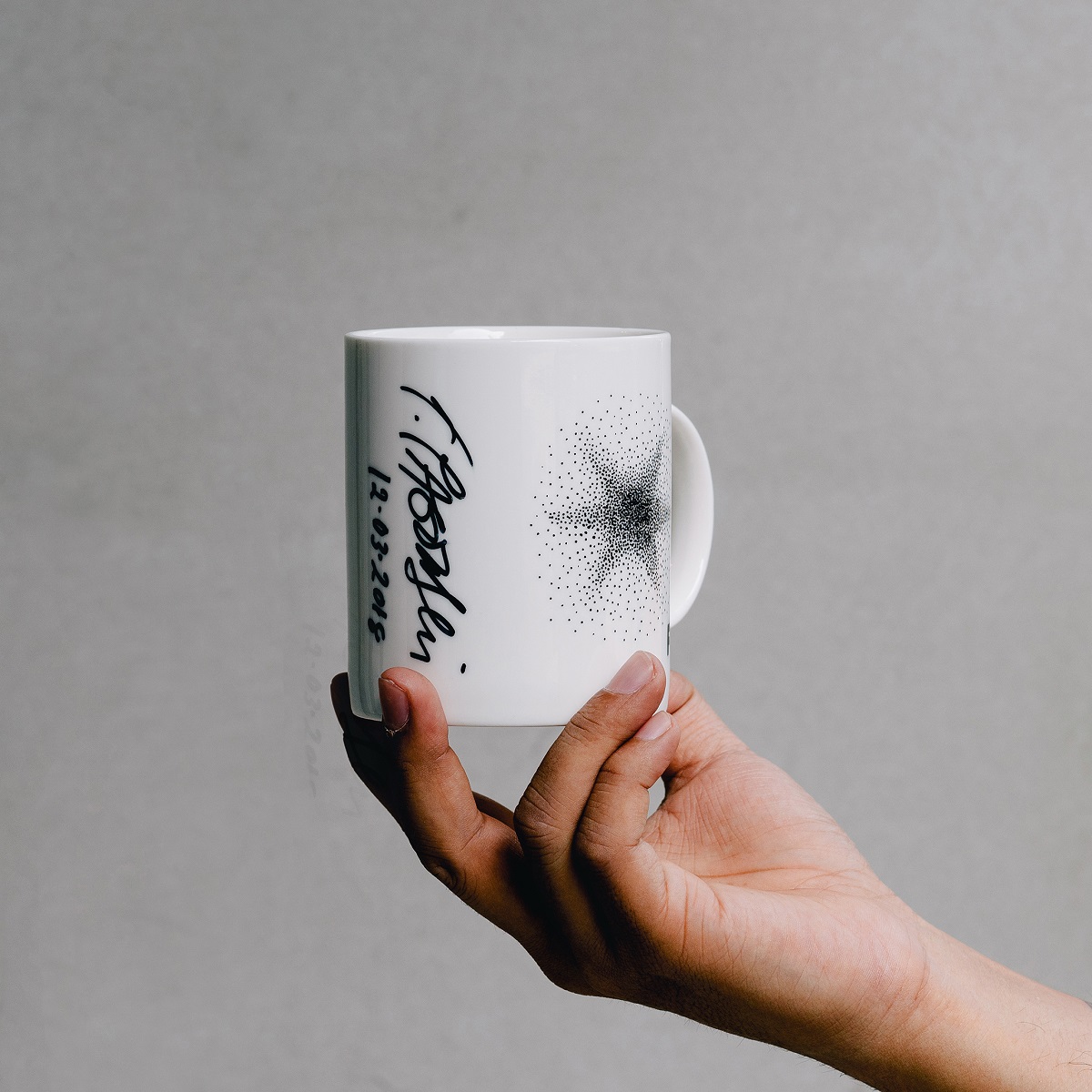 跨界聯名 / CAFE!N 攜手川久保玲御用藝術家 Filip Pagowski 打造全新風格 | CAFE!N