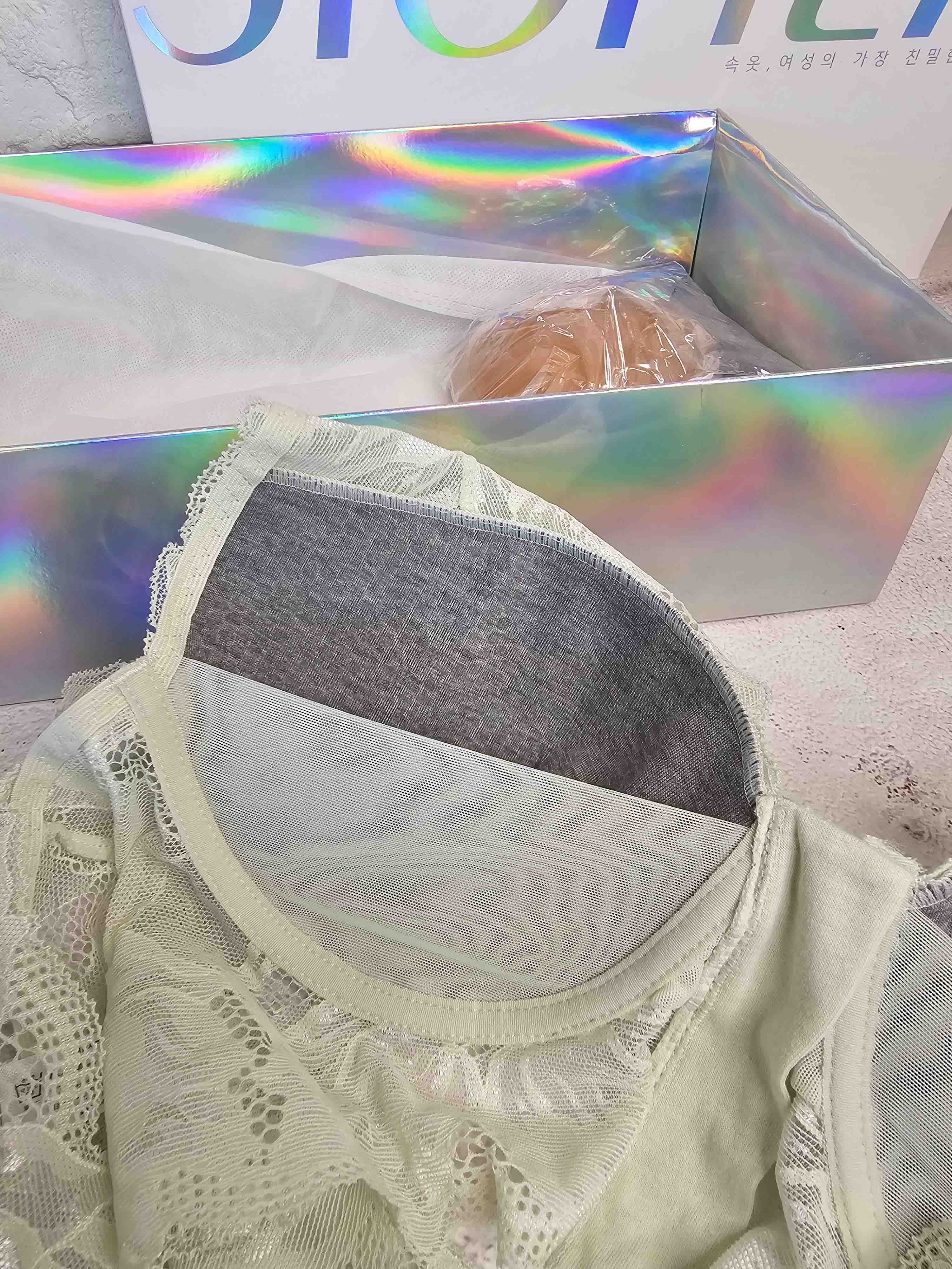 【芙蘿拉絕美蕾絲石墨烯前拉鍊無鋼圈內衣】FANR💗真心必推實穿分享 | SiOHER