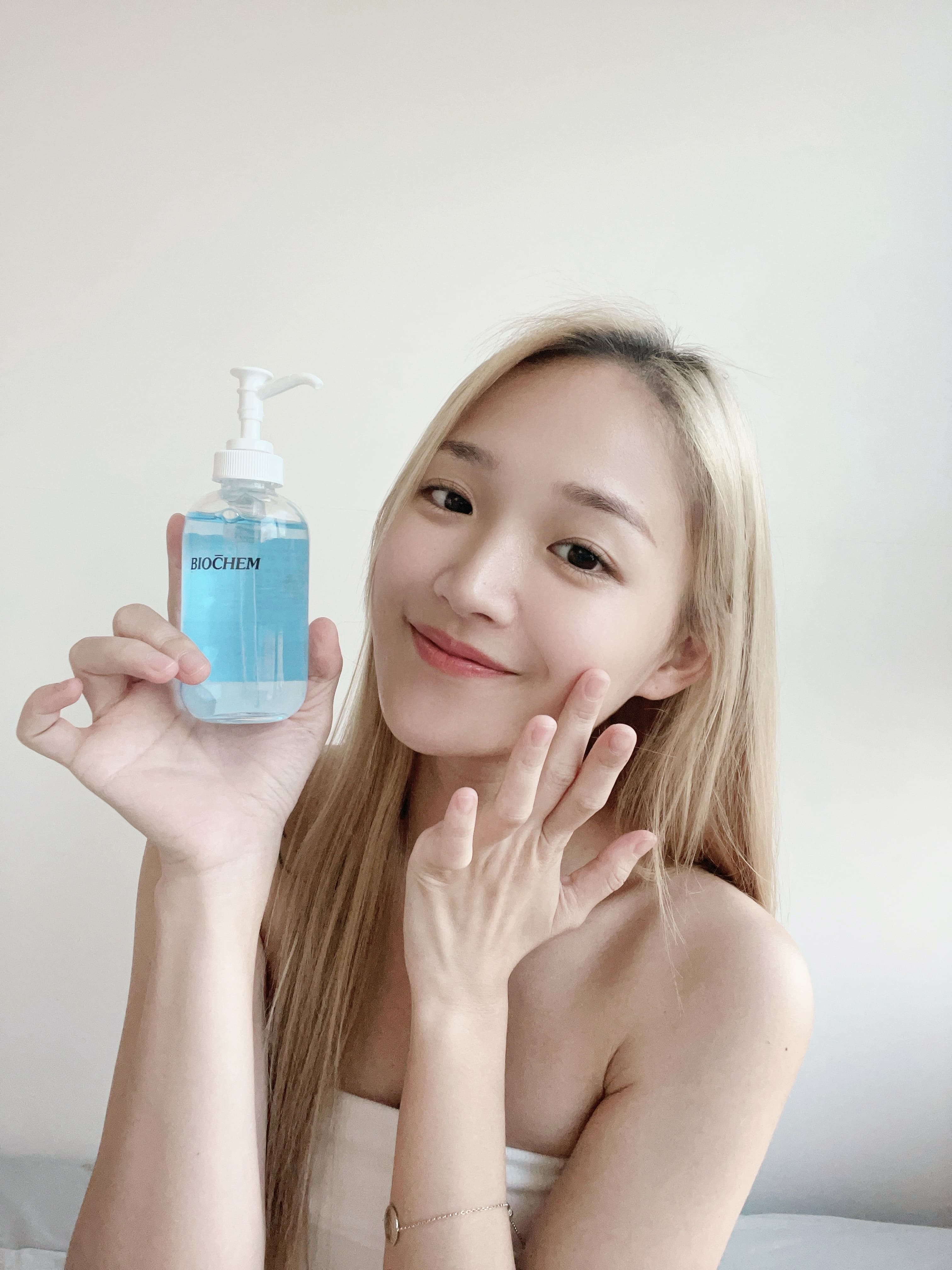 打造肌膚透亮光澤感，讓臉臉永遠18歲！ | 雅聞倍優ARWIN/BIOCHEM