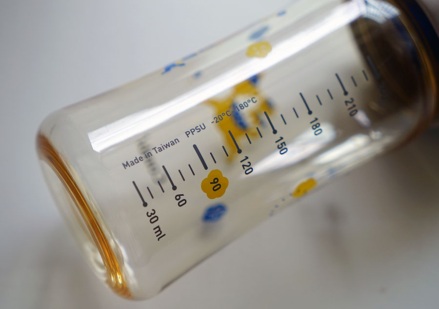 【2022奶瓶開箱推薦】第一次瓶餵就上手的combi真實含乳寬口玻璃/PPSU奶瓶！ | Combi House Online Shop