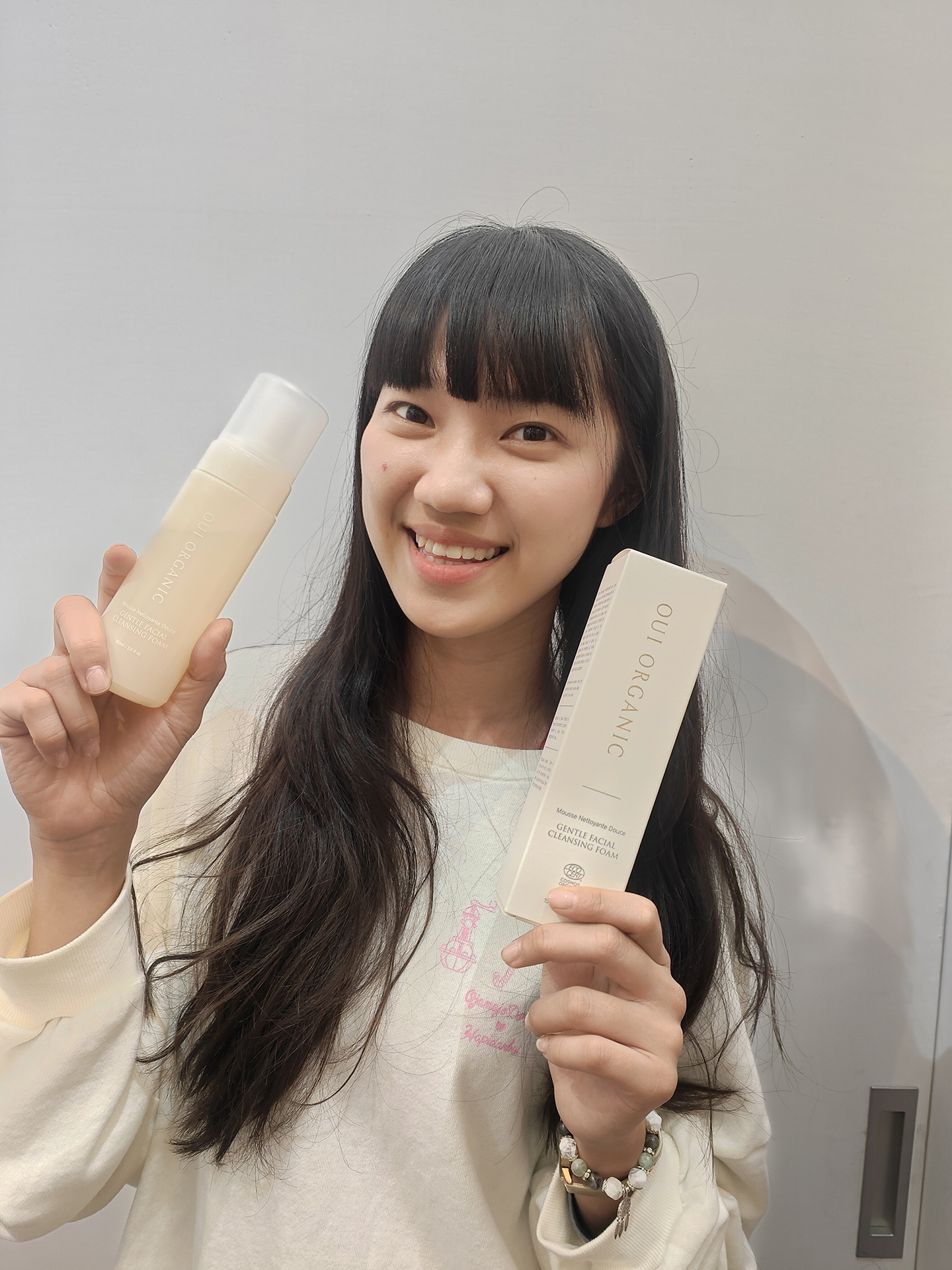 洗完後真的愛上這罐潔顏慕絲！完全不緊繃，非常的舒服又溫和 | 唯有機 We Organic