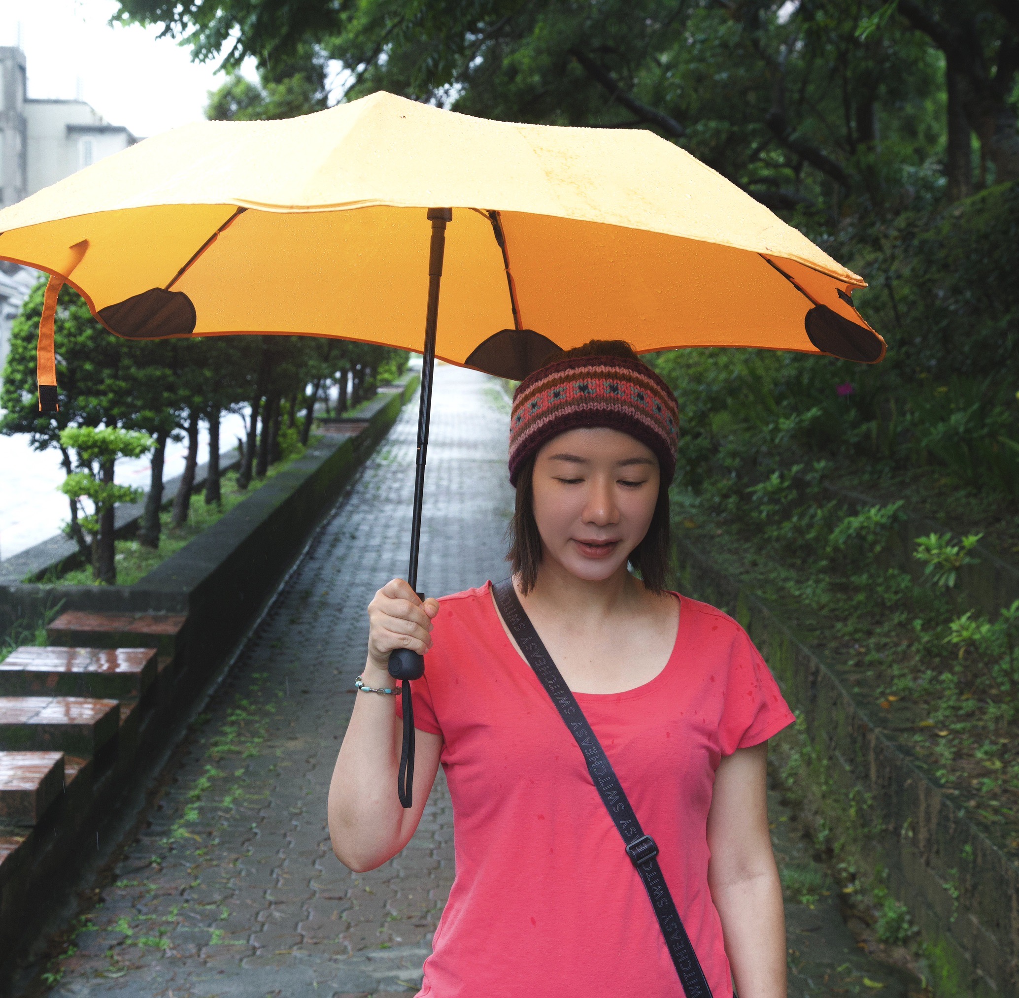 紐西蘭 Blunt 防風傘，強大！旅遊部落客【在路上。Sylvie photography】開箱分享 | INDULGENCE