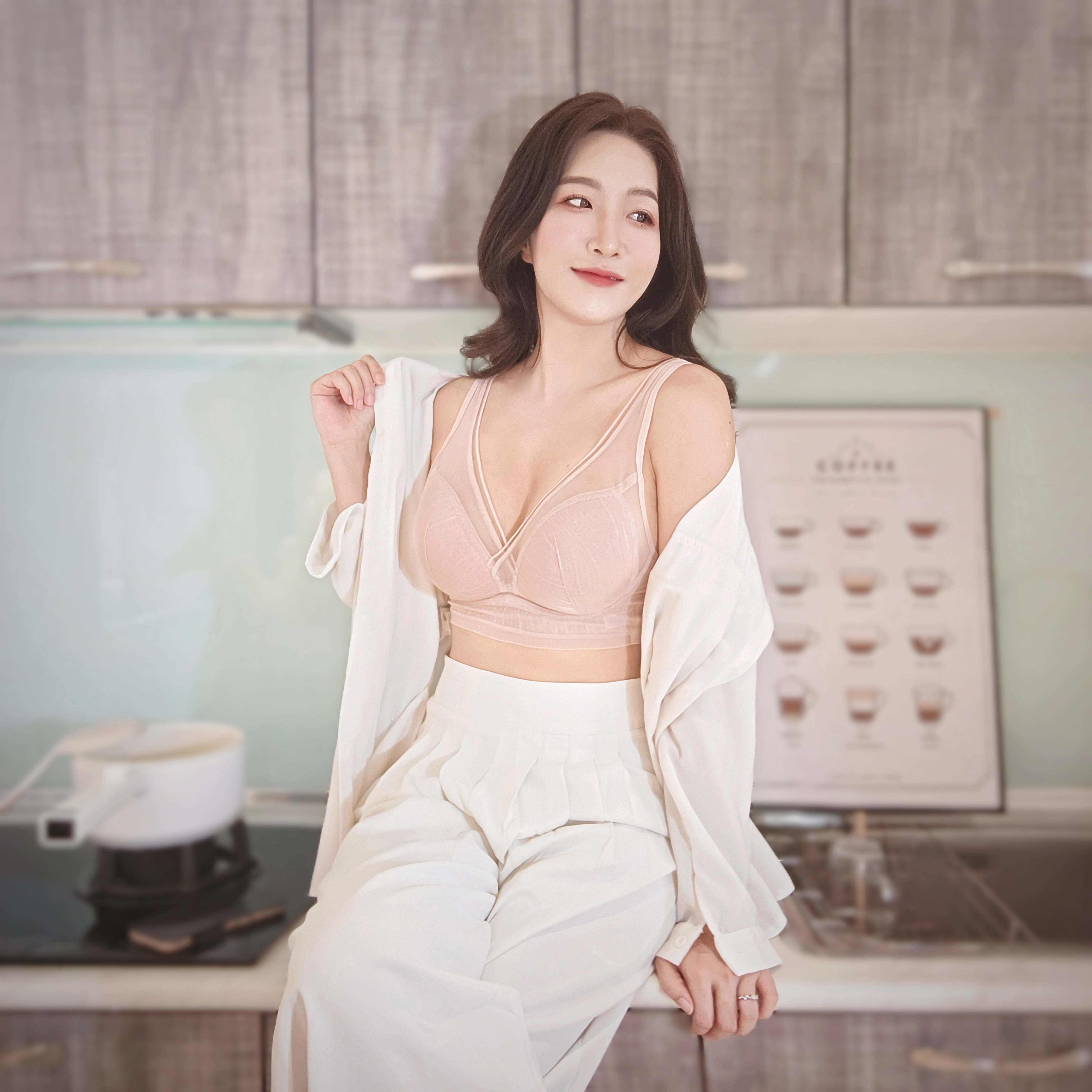 【韓國最新零著感曲缐美胸無鋼圈內衣】Ariel⭐完全0束縛親身體驗 | SiOHER