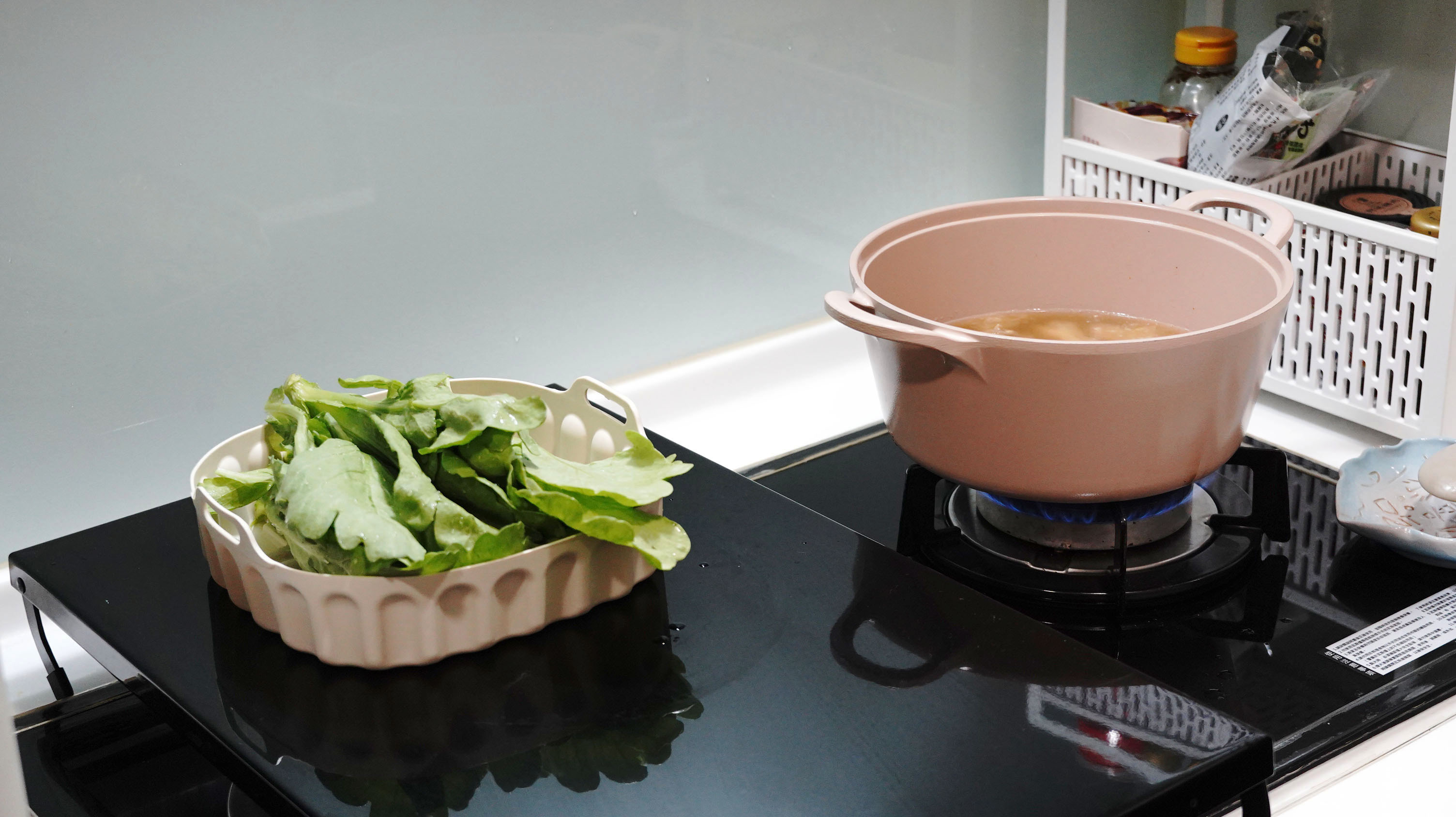 人氣部落客【Gochui】推薦，輕鬆收納不費力。打造質感居家空間！ | 日本山崎生活美學-YAMAZAKI台灣官方購物網站